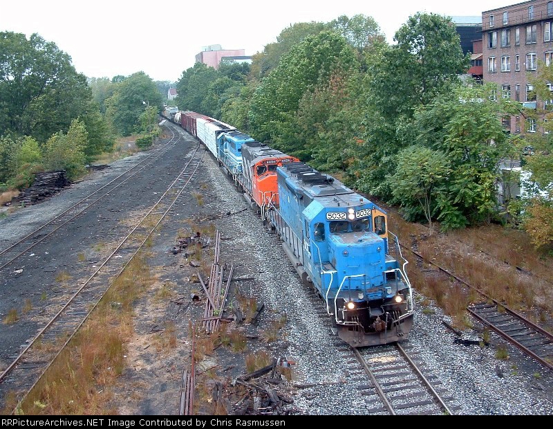 NECR 5032lead train 608 south in the yard